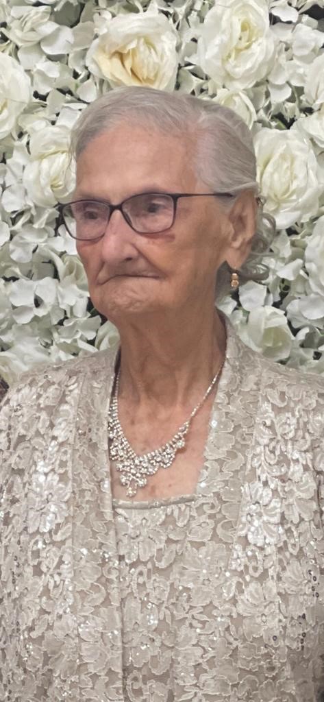 Rodriguez Funeral Home LLC - Sra. Cecilia Salinas de Torres